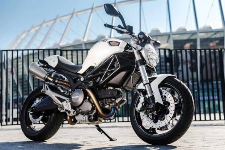 12 Different Types of Motorcycles (Guide)