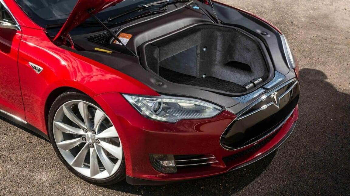 Amazing Cars with a Trunk in the Front (Best Cars with Frunks) - Lemon ...